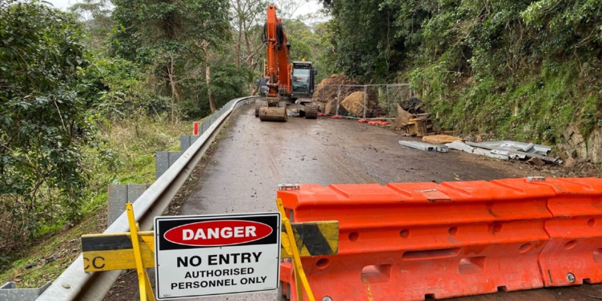 Landslip reconstruction concludes - 2ST